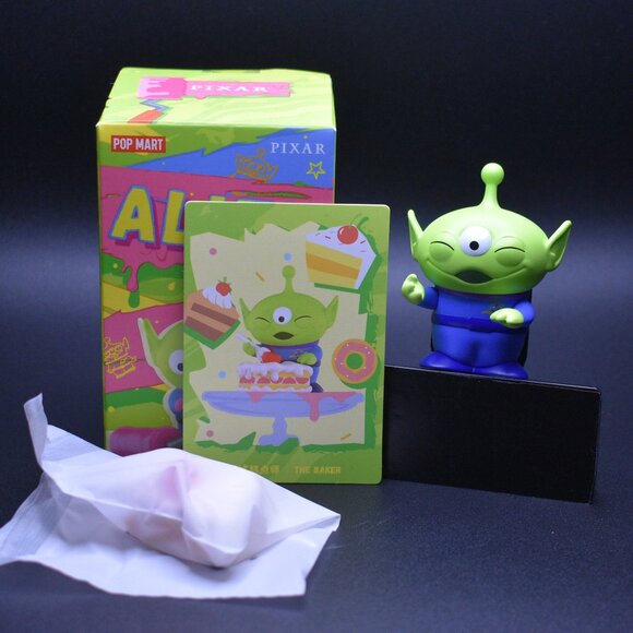 Disney | Toys | Disney Popmart Alien Immersive Experience Figure The ...